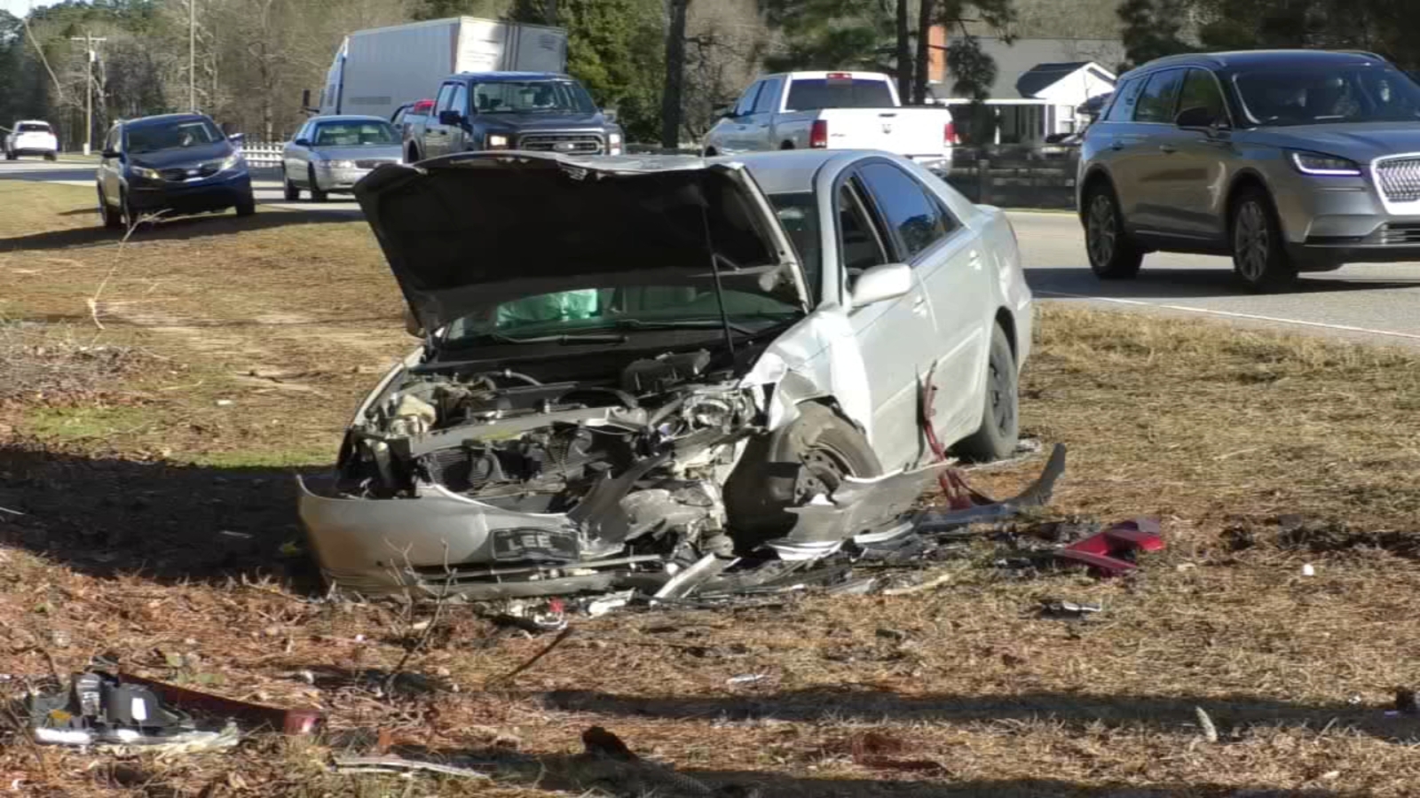 Multi-car crash NC | 2 injured after vehicles crash in Sampson County ...