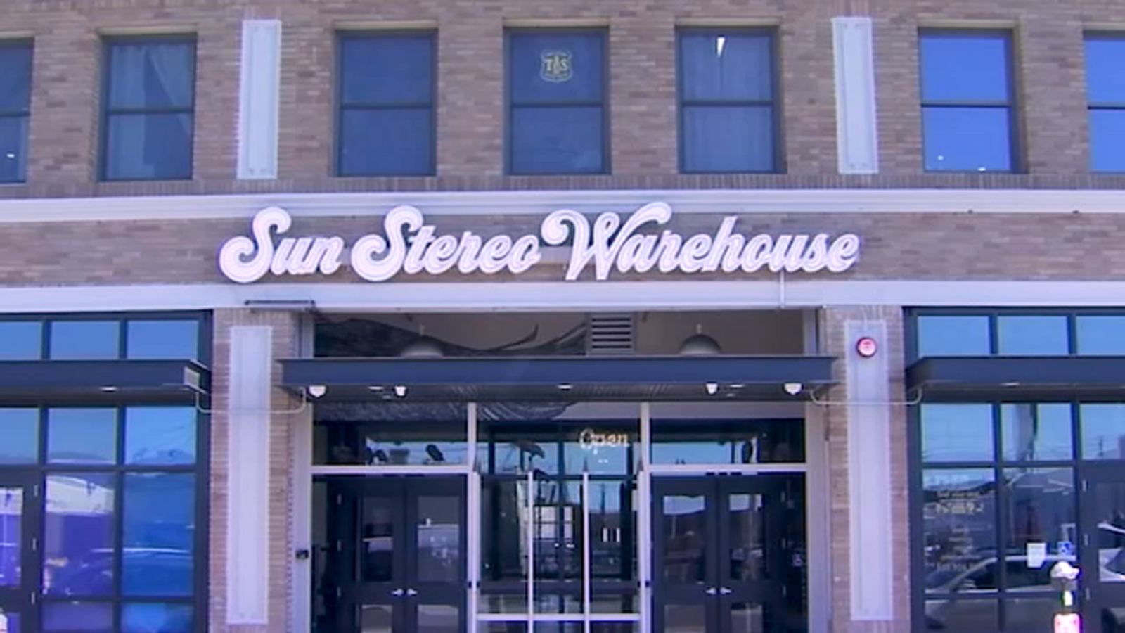 Sun Stereo Warehouse in downtown Fresno giving boost to entrepreneurs ...