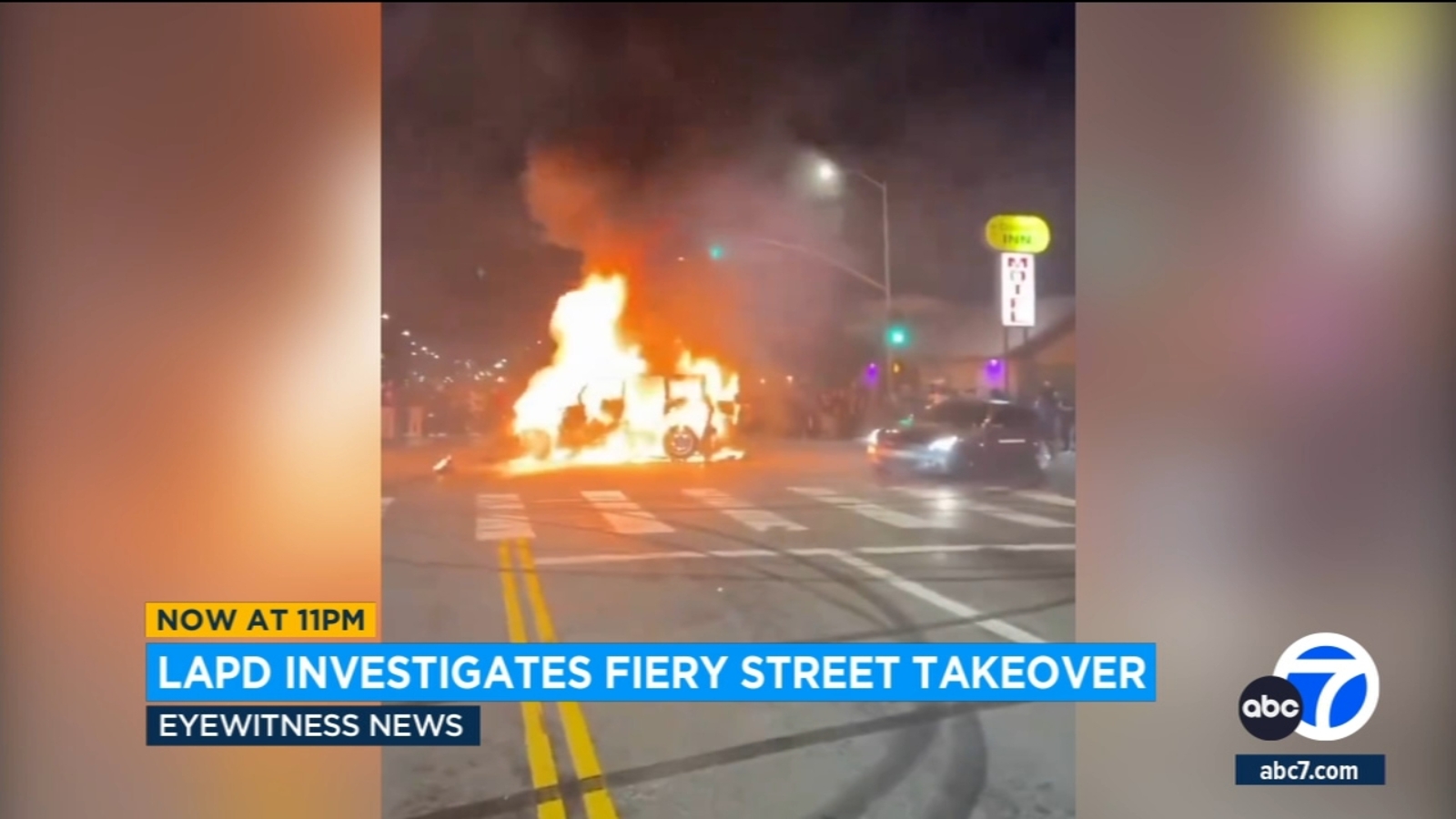 Jeep set on fire during chaotic street takeover in Hyde Park, video ...