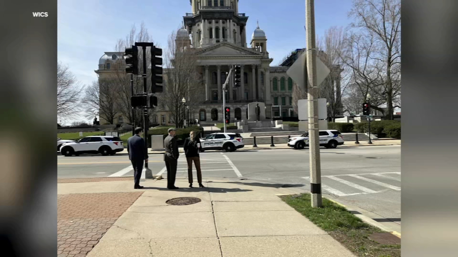 Illinois State Capitol lockdown lifted after police determine no danger ...