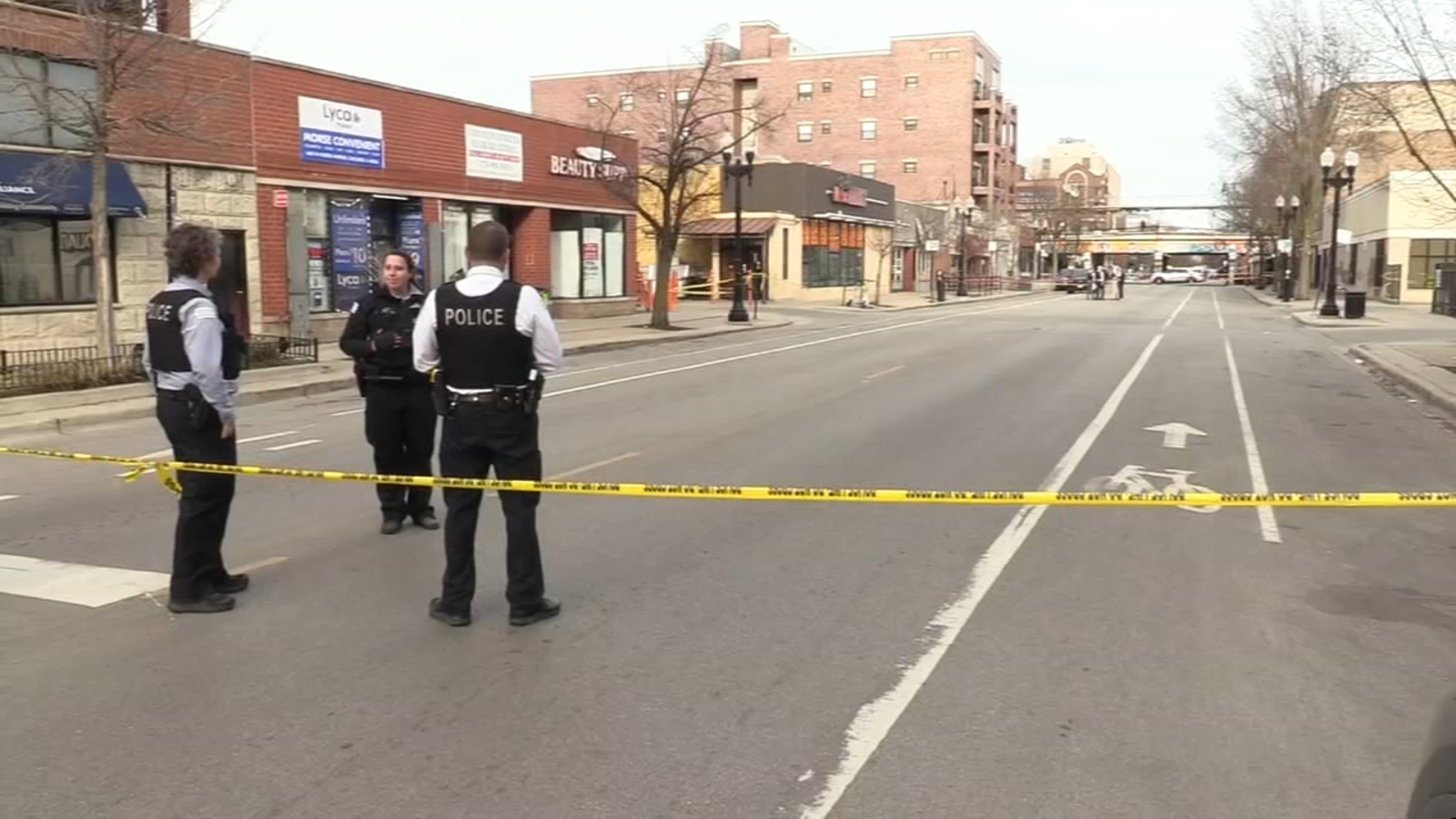 Chicago shooting in Rogers Park on Morse Ave kills 21-year-old man ...