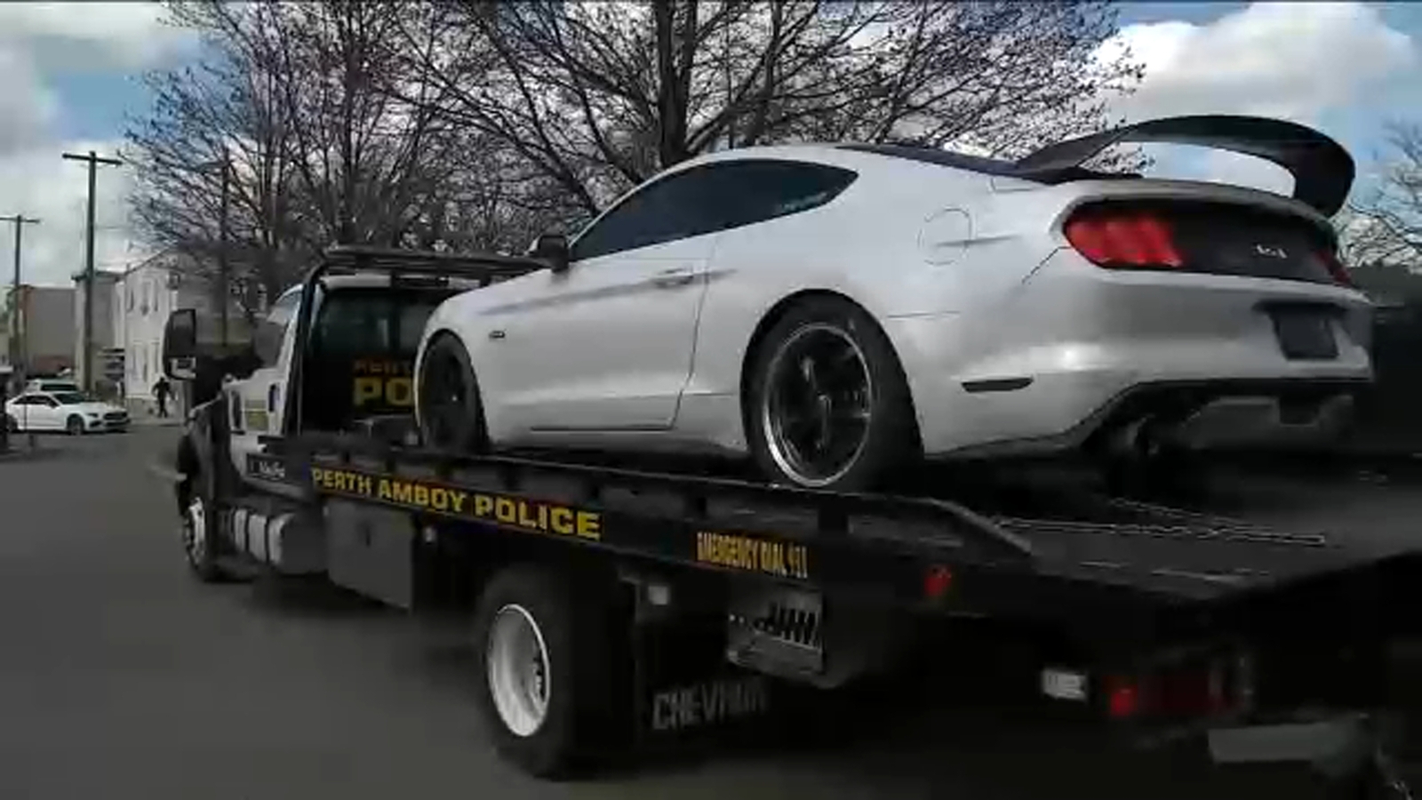 Car meet-up blocks traffic in Perth Amboy, New Jersey, leading to one ...