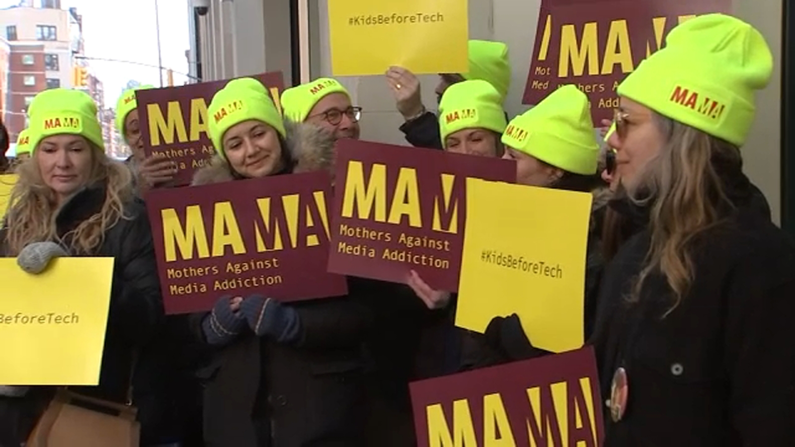 Meta NYC rally: MAMA, lawmakers and parents calling for kids privacy ...
