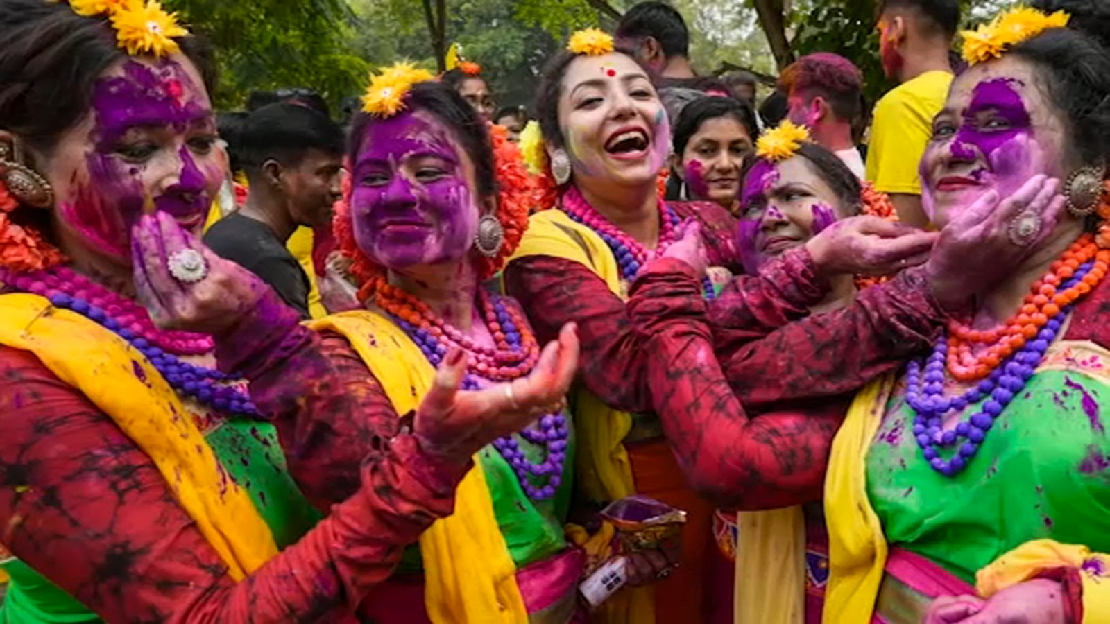 Holi Celebrations NC | Hindu festival of colors, Holi, is underway ...