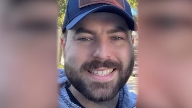 NYPD Officer Jonathan Diller mourned in Massapequa Park, New York ...