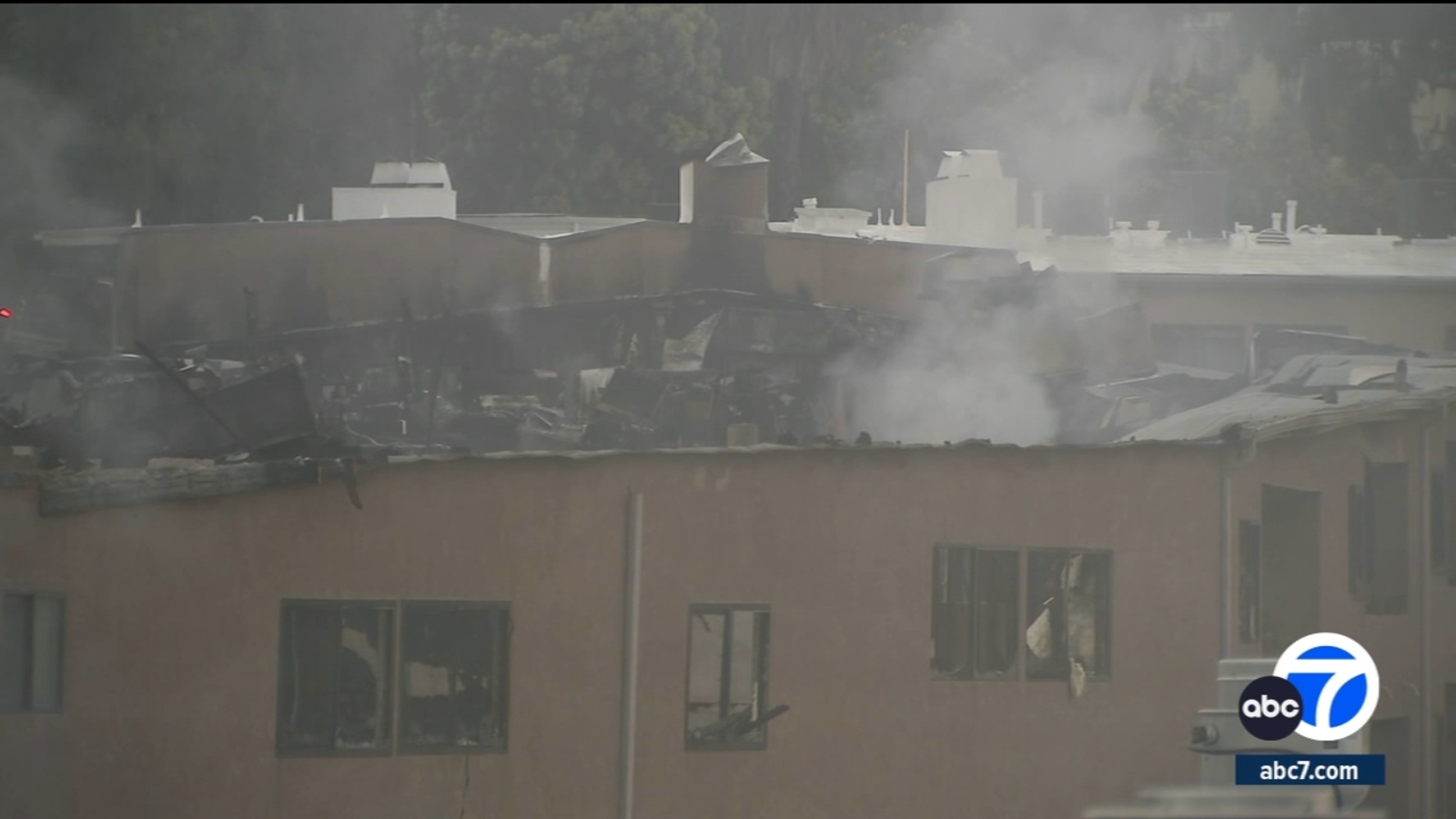 Firefighters battle large apartment fire in Lomita - ABC7 Los Angeles