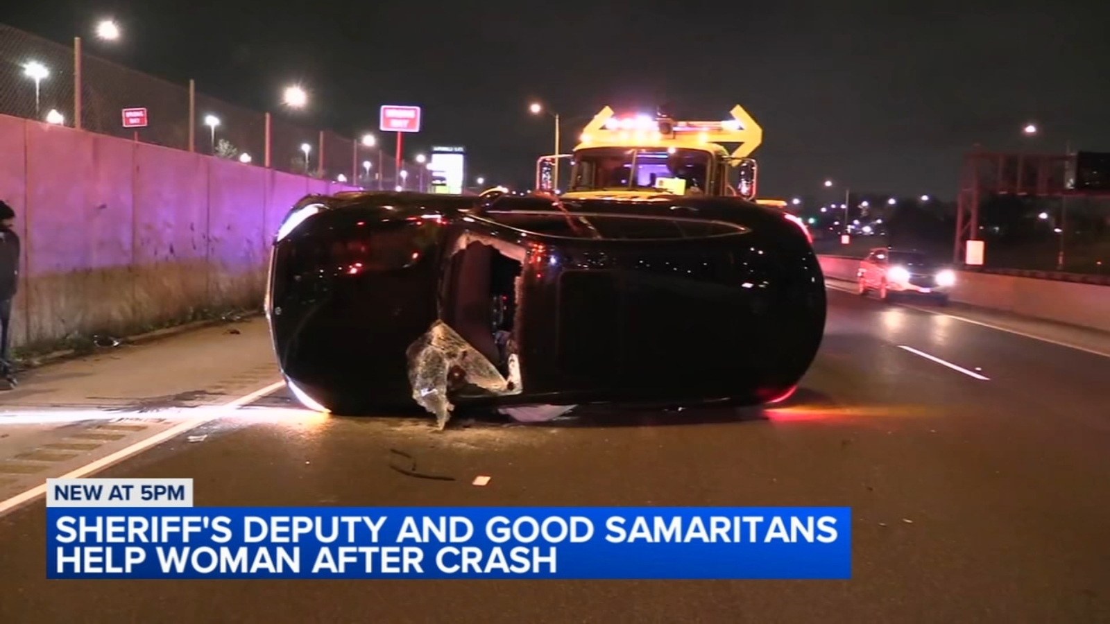 Car crash Chicago: Off-duty Cook County Deputy Freddy Crosby helps save ...