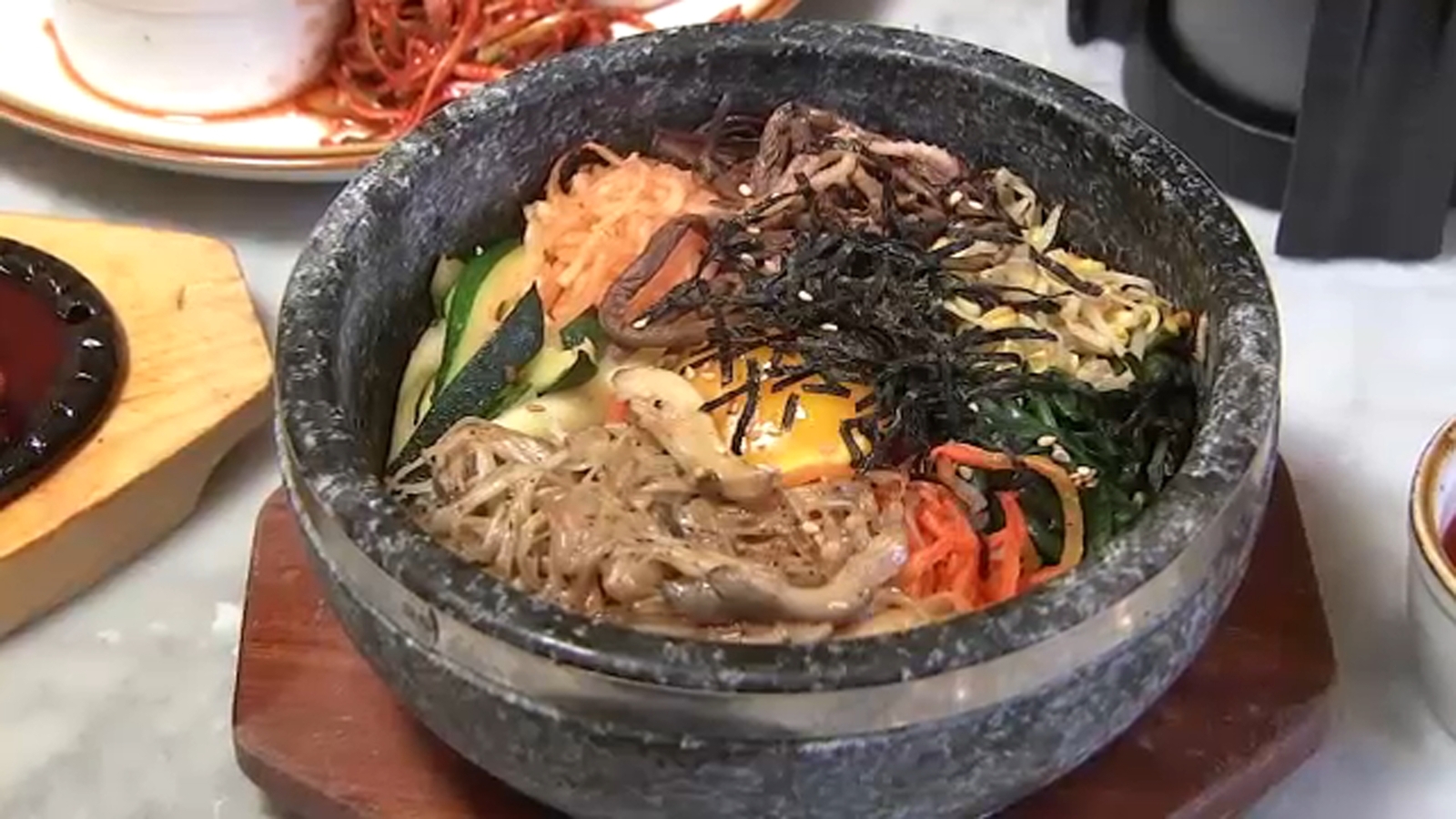 Korean restaurant Kuun makes Downtown Brooklyn feel like home ...