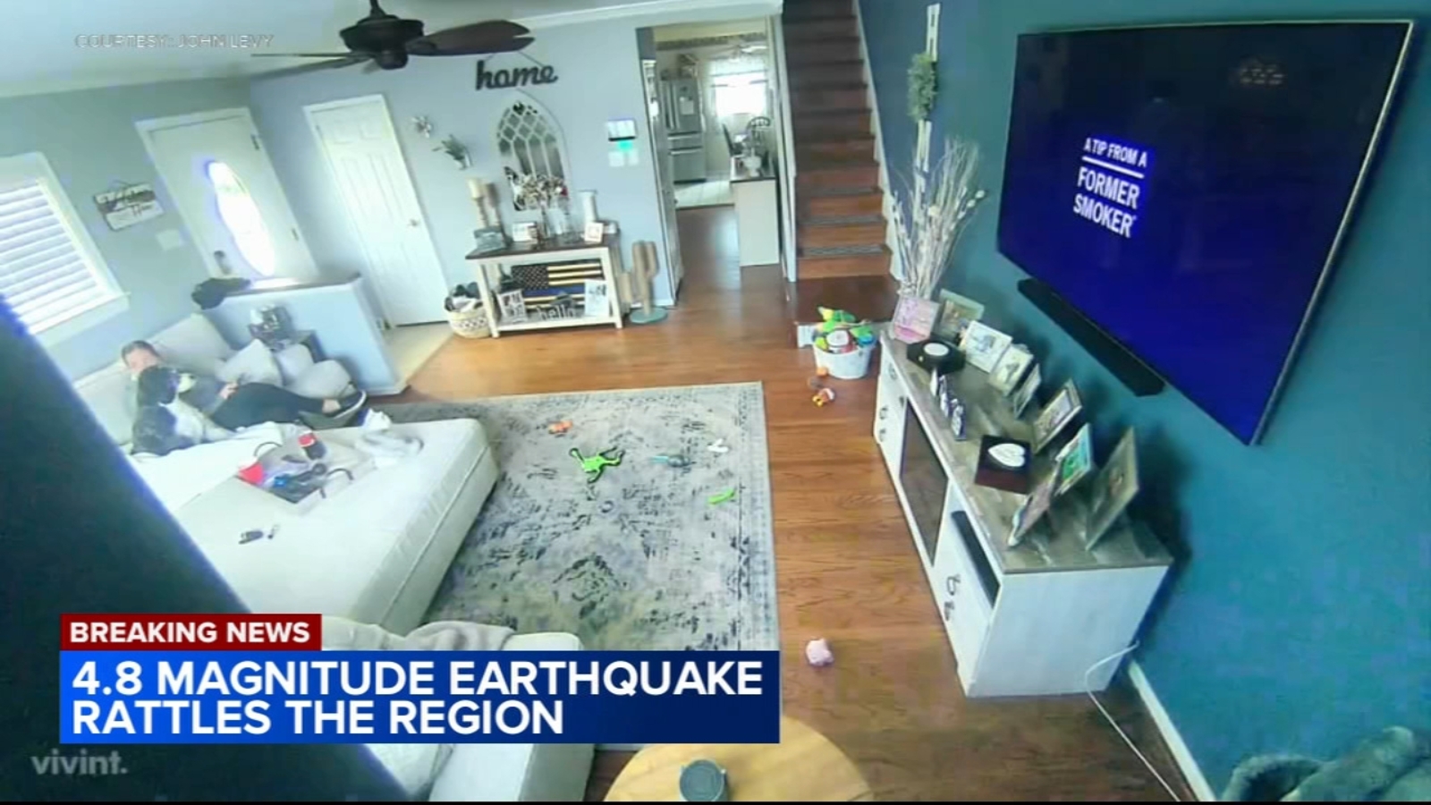 Viewer videos capture the moment a 4.8 magnitude earthquake shook the ...