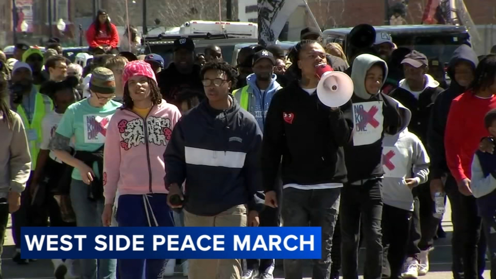 Chicago gun violence: Peace marchers in West Garfield Park call for ...
