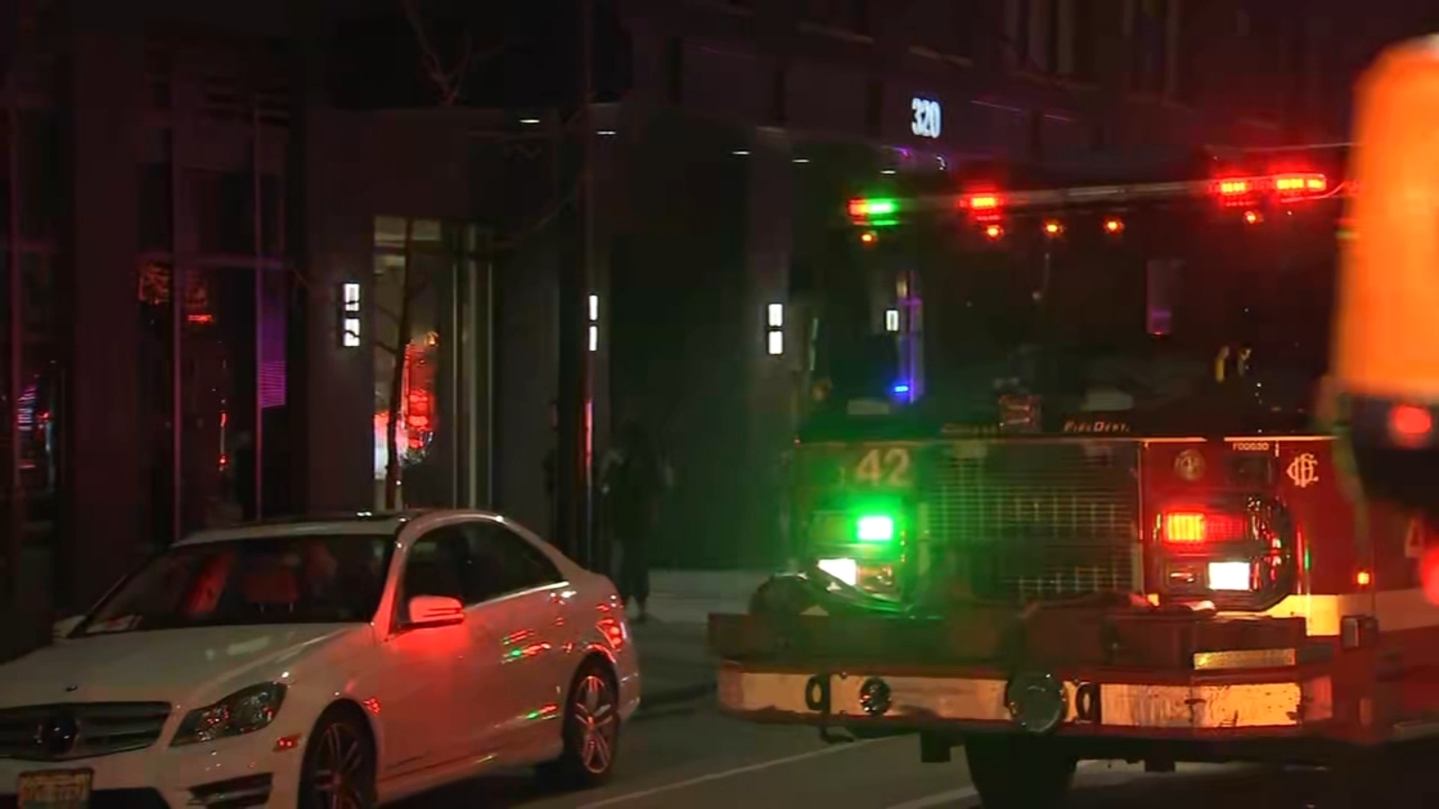 Fire breaks out at suspected drug lab in River North high-rise, DEA ...