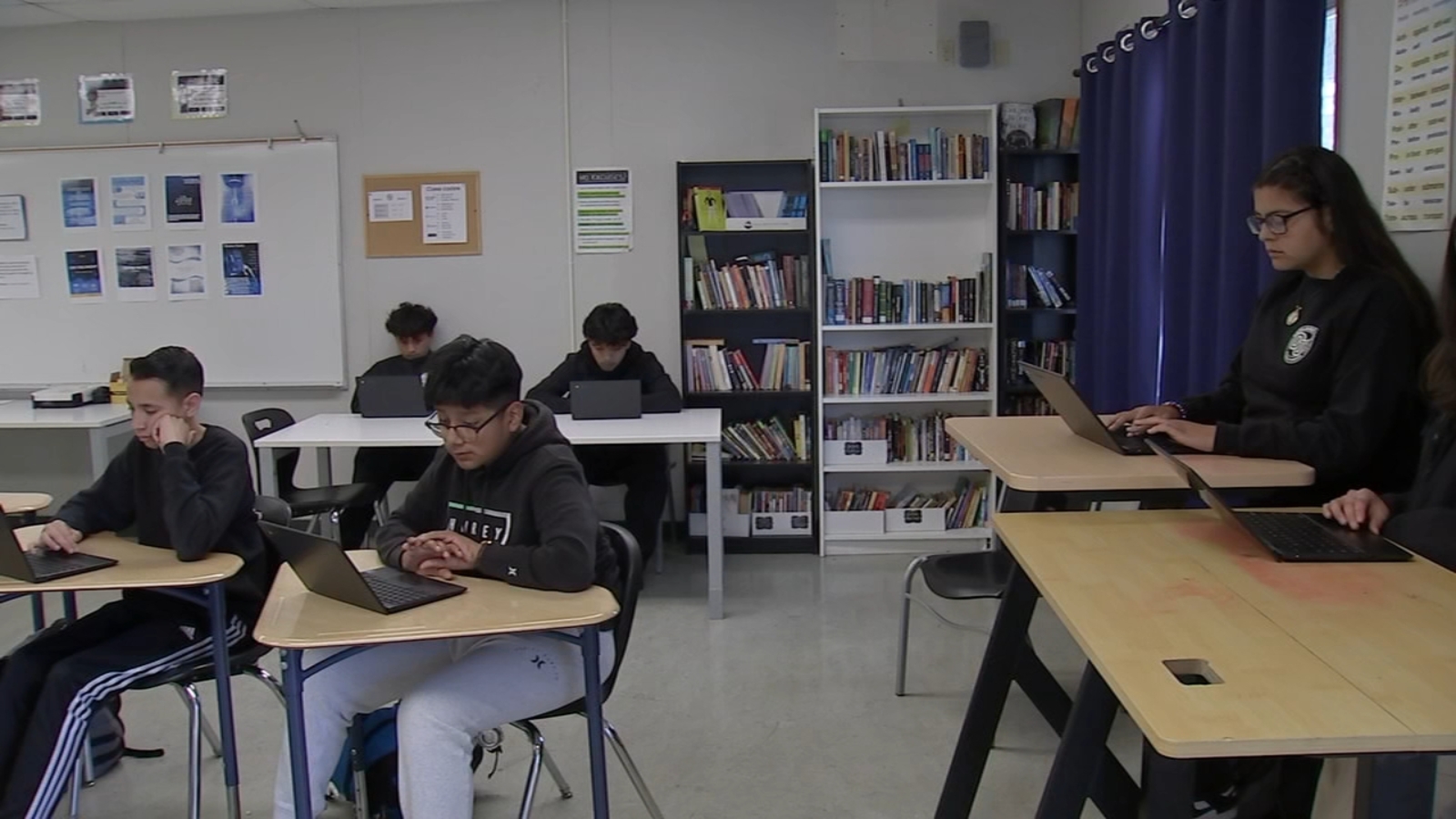 Oakland Unity Middle School students beating the city odds in math ...
