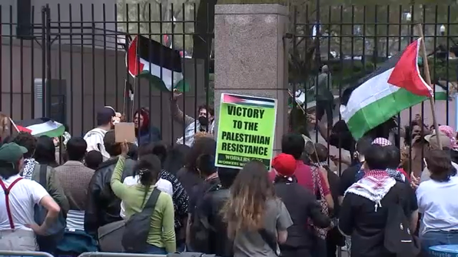 Columbia University protests: Pro-Palestinian demonstrators lend ...