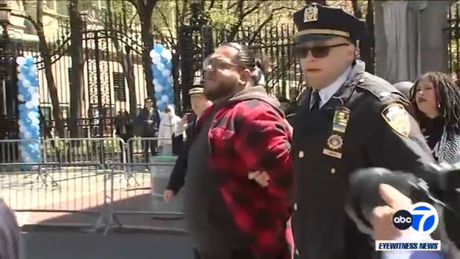 Extra Time: Rabbi on significance of Passover amid tension in Israel ...