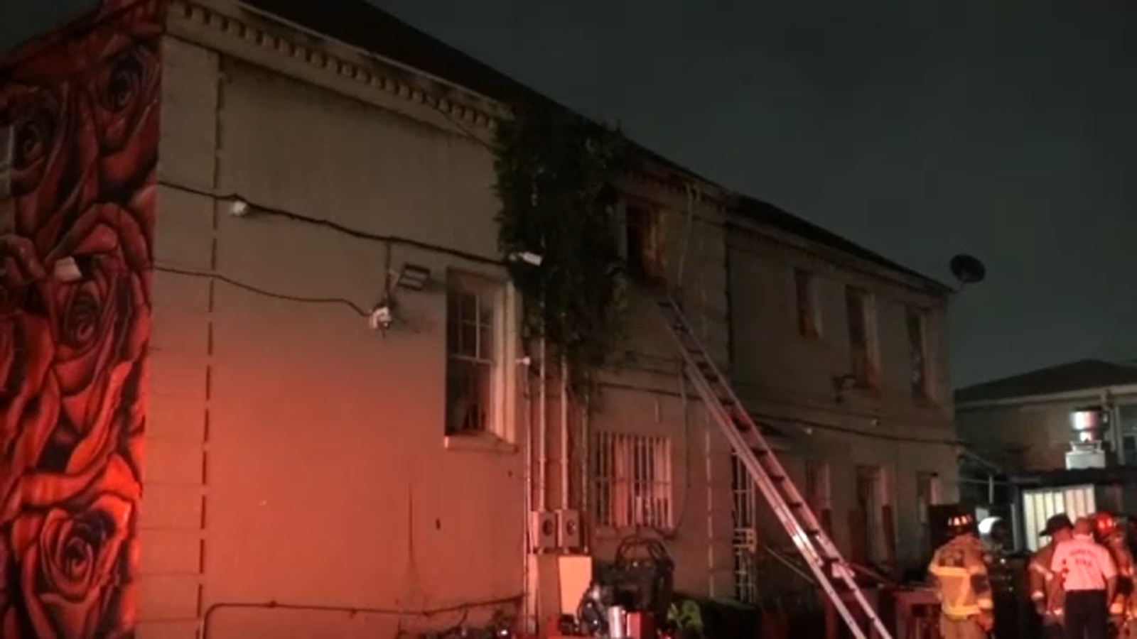 Restaurant fire: Houston Fire Department responds to fire in historic ...