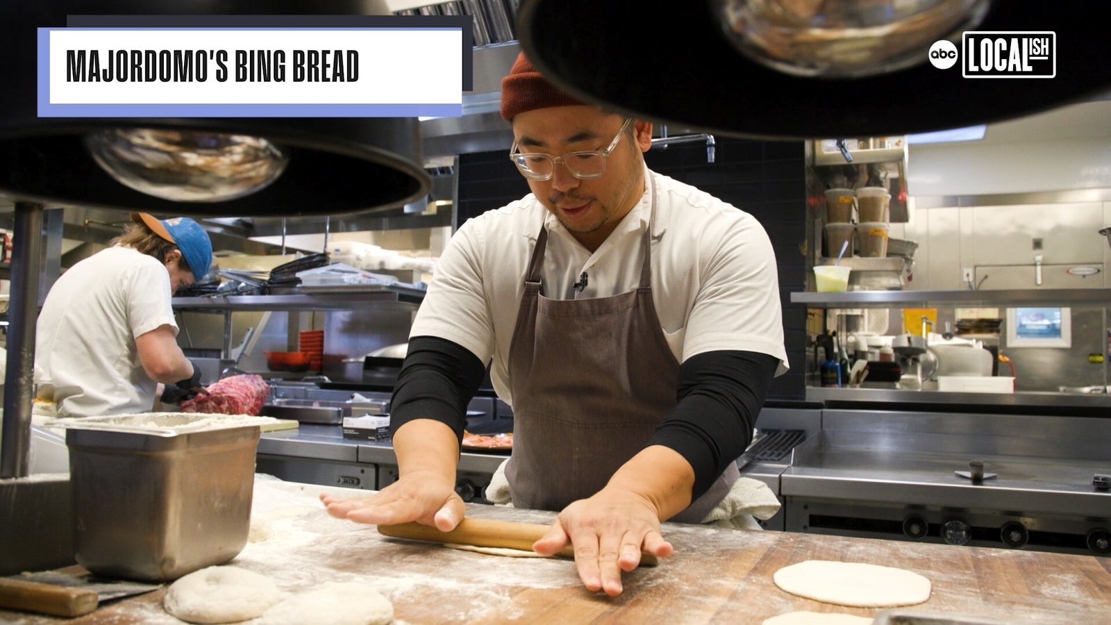 Majordōmo's bing bread service is a can't-miss on the menu - ABC7 Chicago