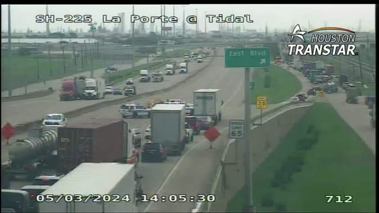 13 Alert Traffic: Eastbound lanes of Hwy 225 shut down near Underwood ...