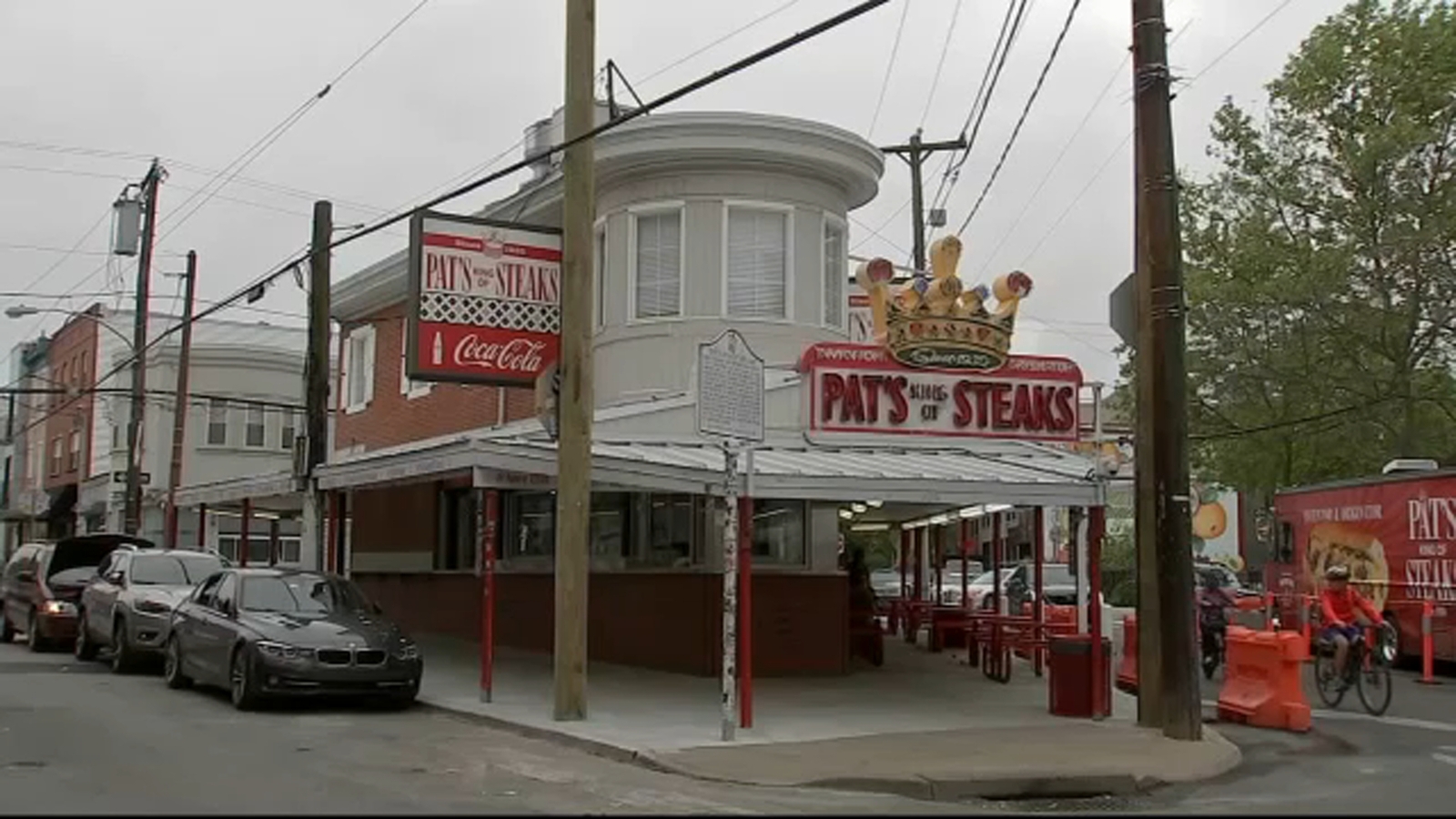 Iconic Philadelphia cheesesteak shop, Pat's King of Steaks, reopens ...