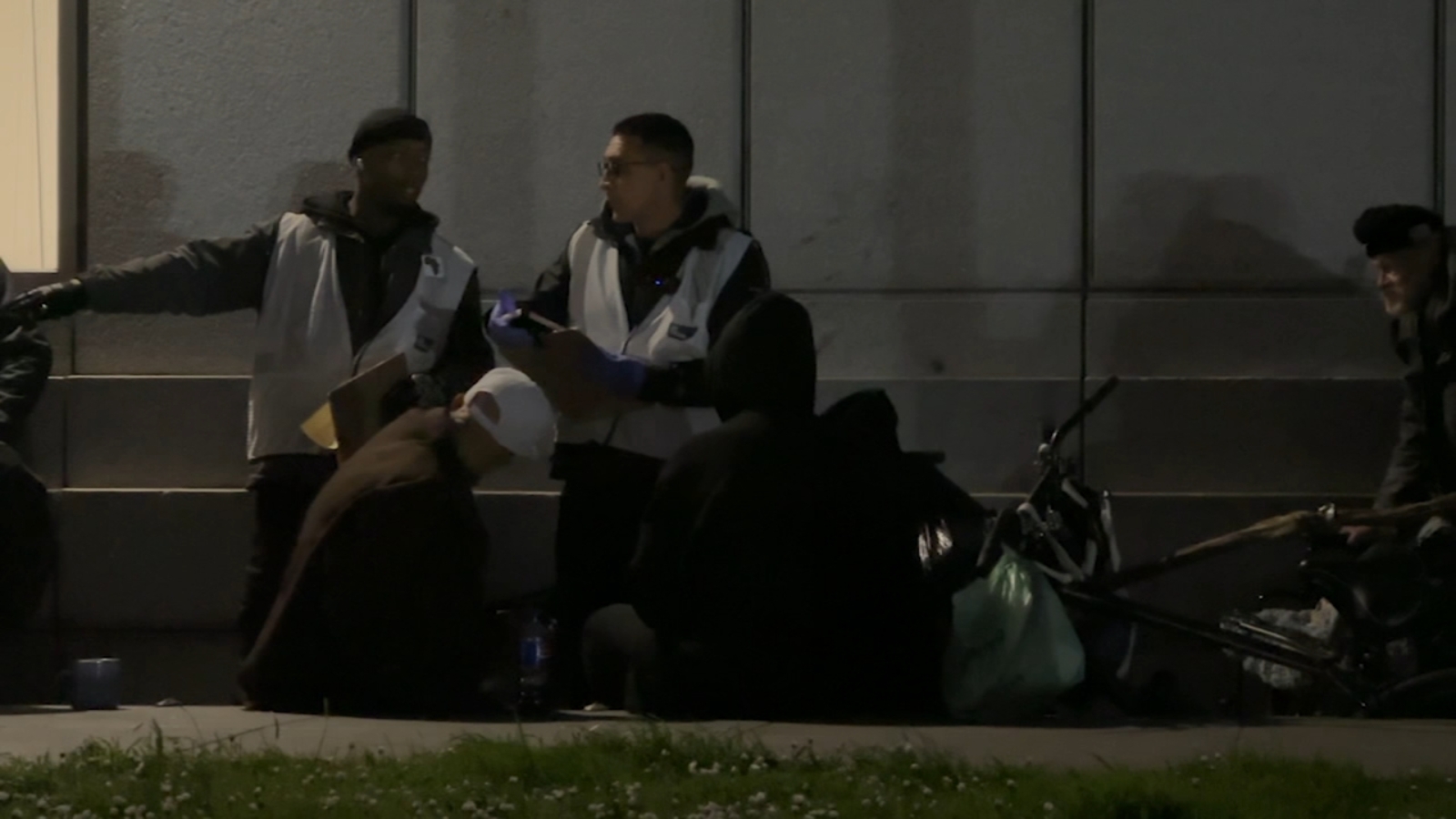 Code Tenderloin's Night Navigation Team in San Francisco reaches out to drug users in at-risk ...