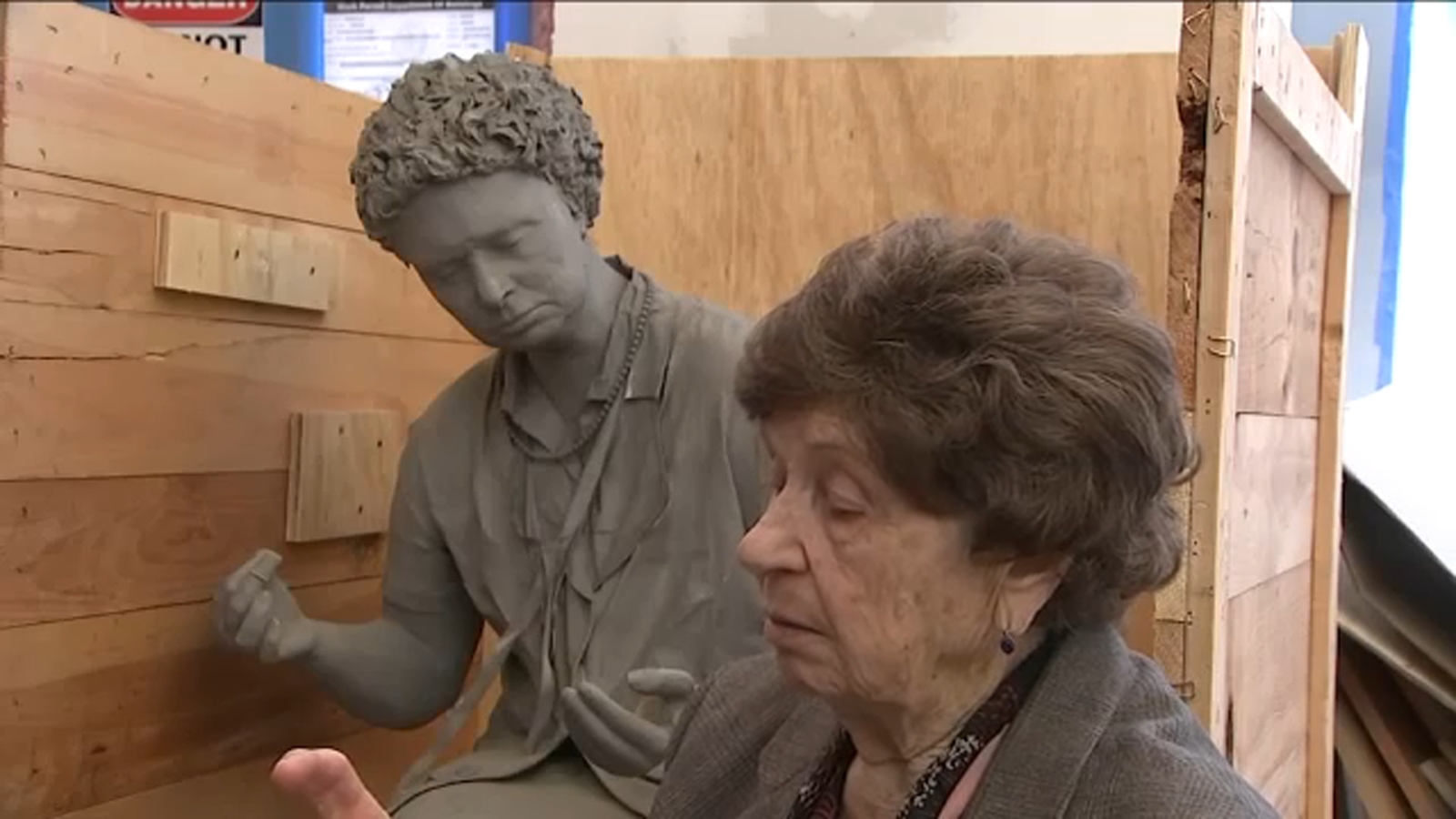 Statue unveiled: A 95-year-old seamstress and her family discover a ...