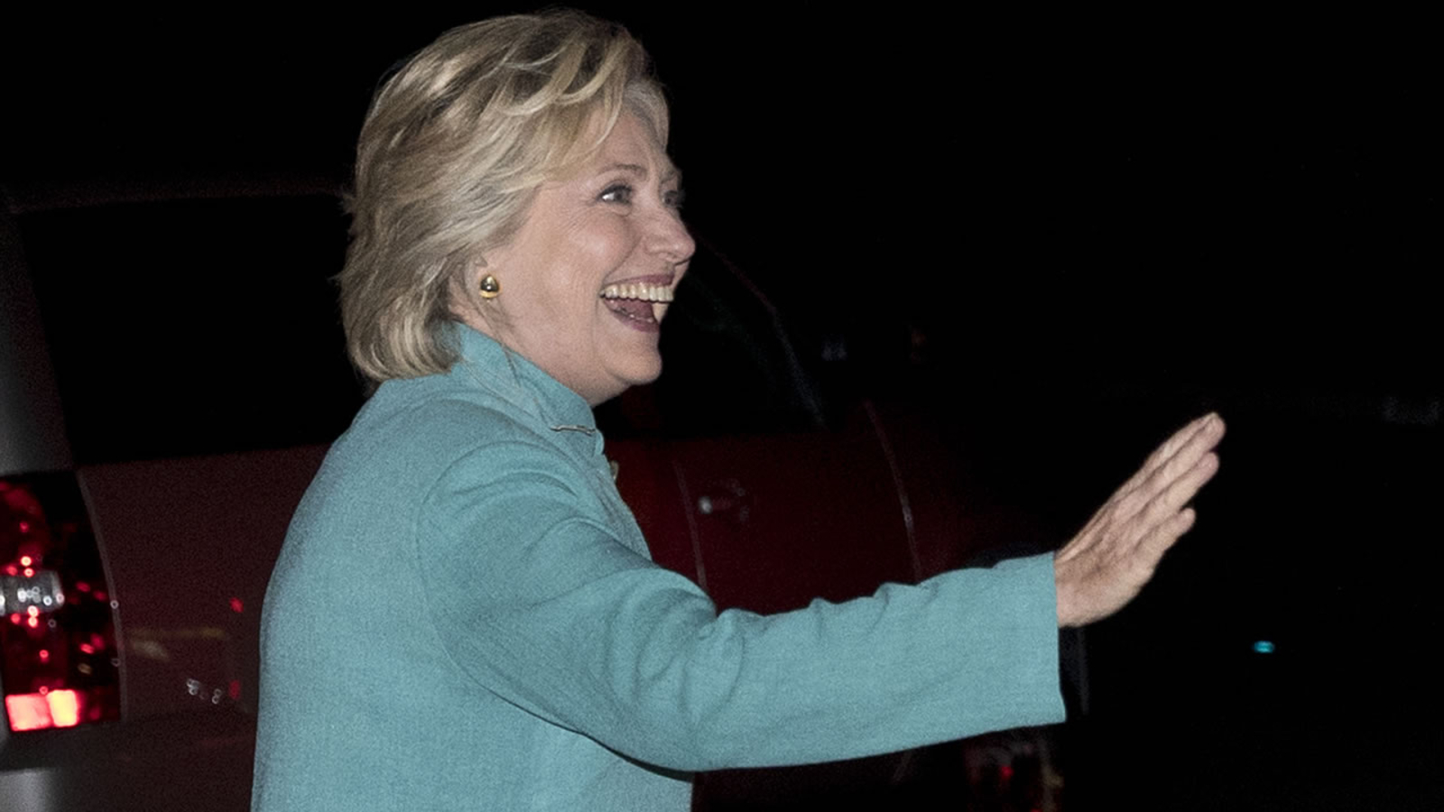 PHOTOS: Hillary Clinton greets supporters in Piedmont - ABC7 San Francisco