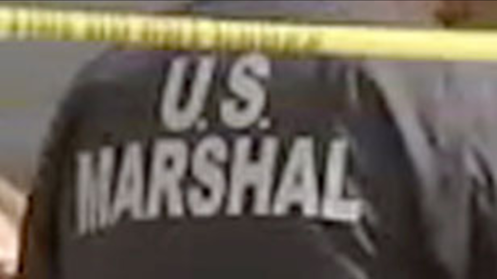 Sugar Land police assisting US Marshals during search between Lakefield ...