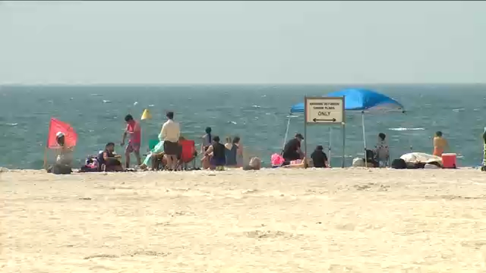 Memorial Day: Thin crowds at local NY, NJ beaches due to clouds ...