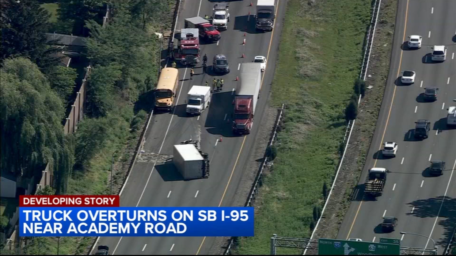 Box truck overturns on I-95 SB near Academy Road - 6abc Philadelphia