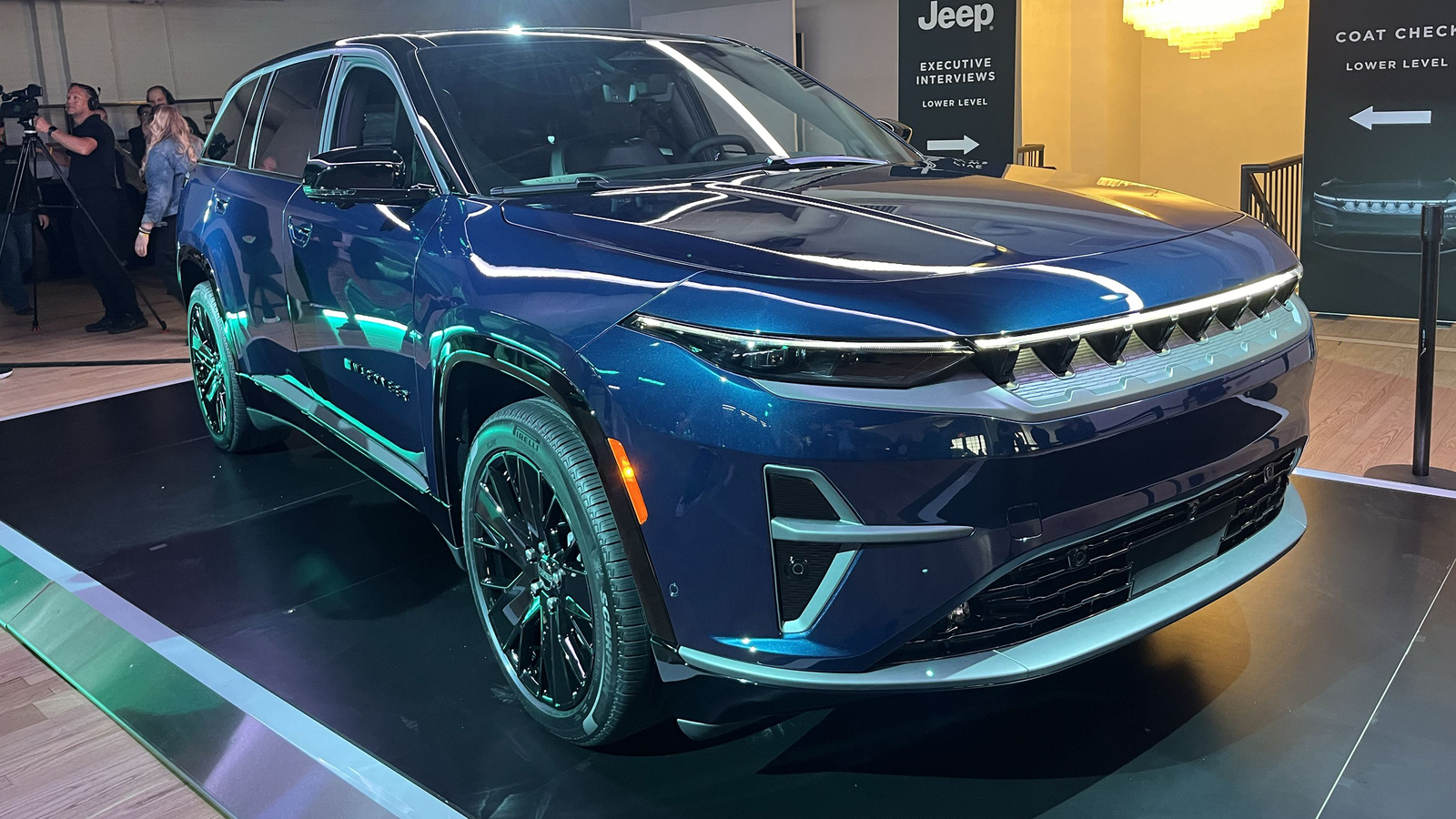 Jeep reveals its first EV for America - ABC7 Chicago