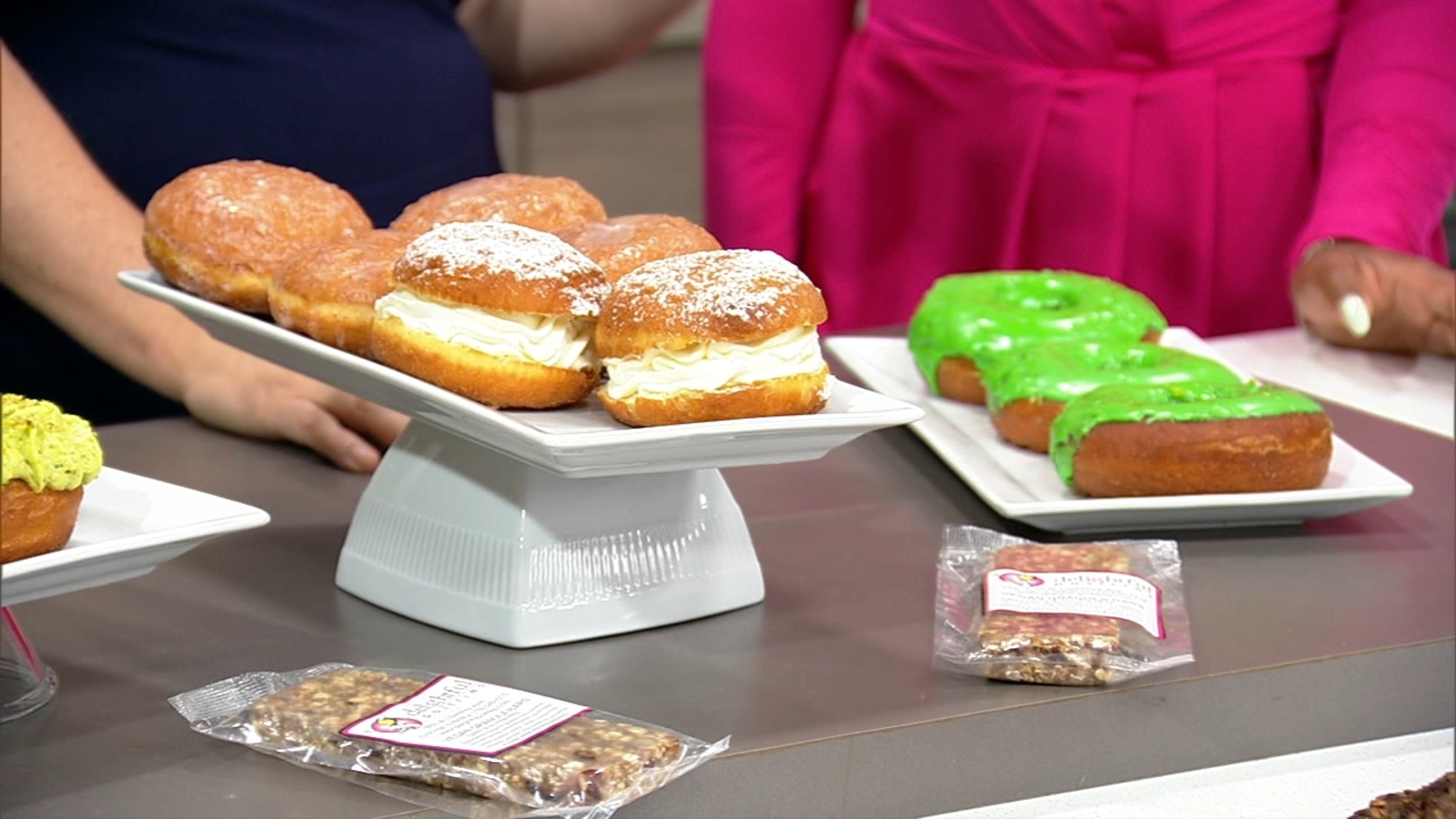 Doughnut deals for National Donut Day - ABC7 Chicago