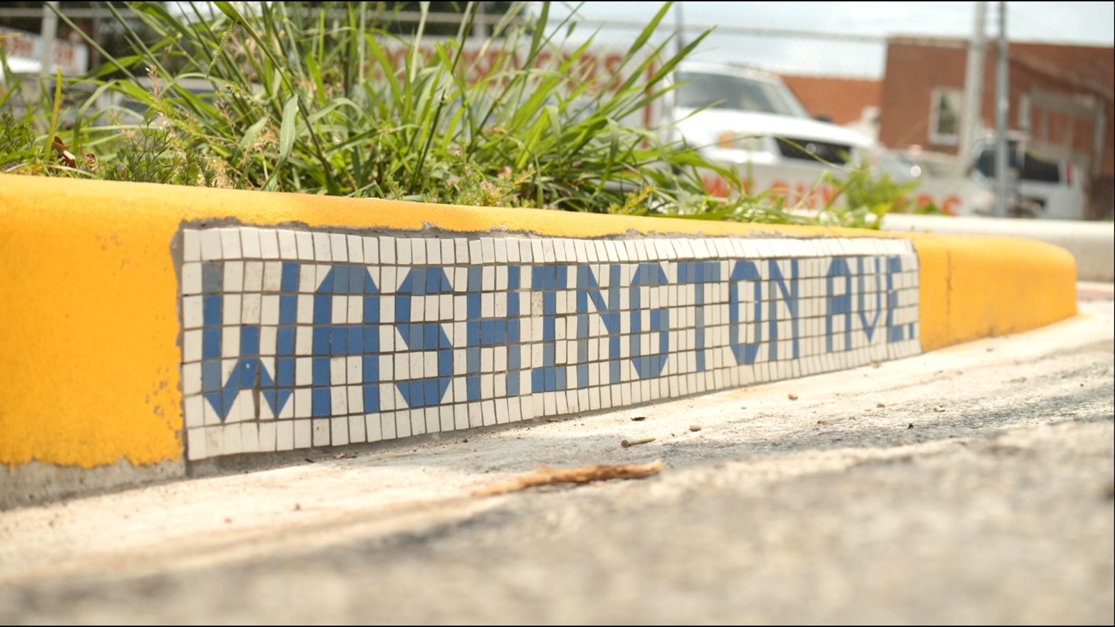 BACK TO BLUE: Historic street markers revived - ABC7 Chicago