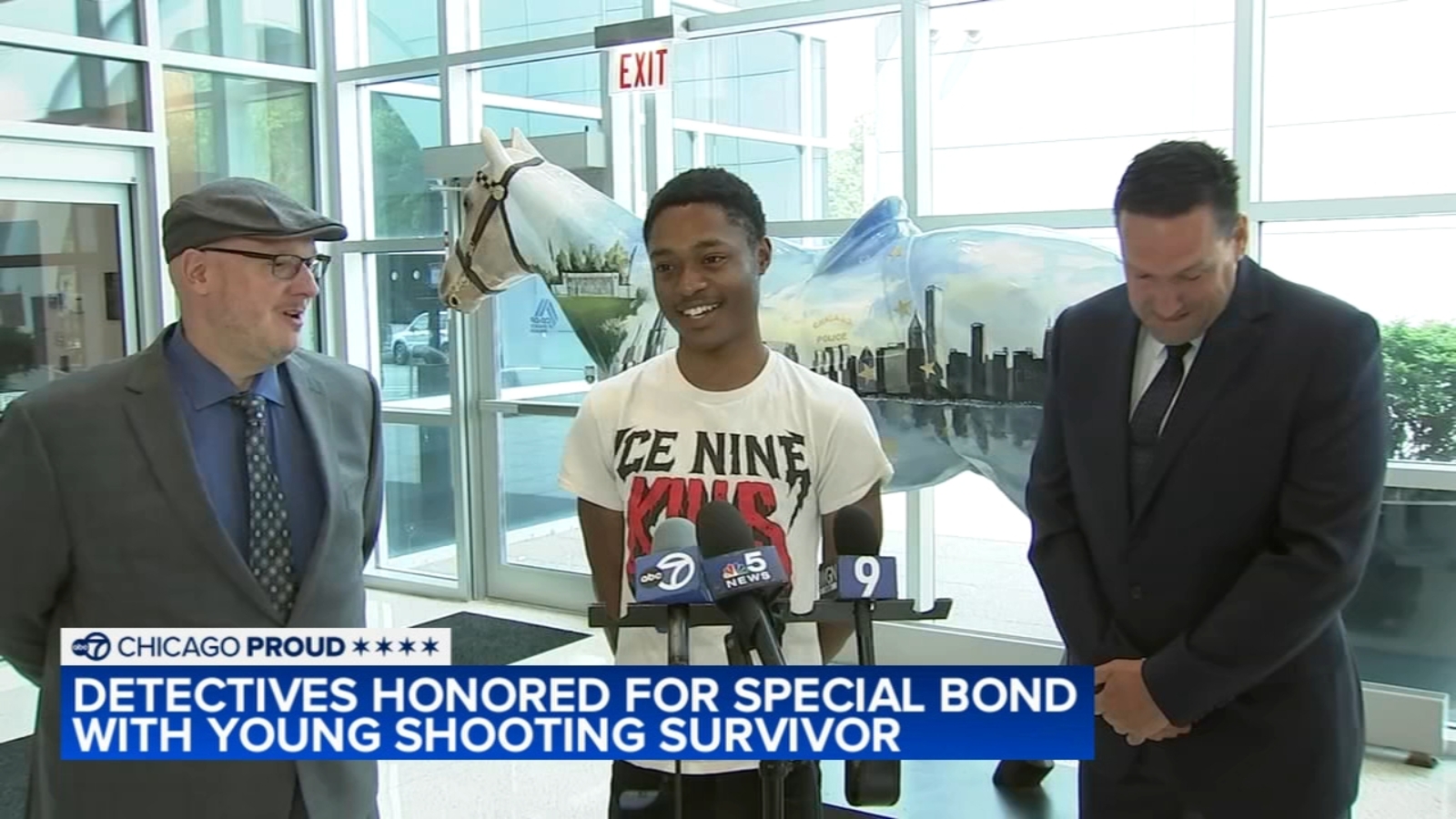 2 Chicago police detectives honored for bond formed with Tavon Tanner ...