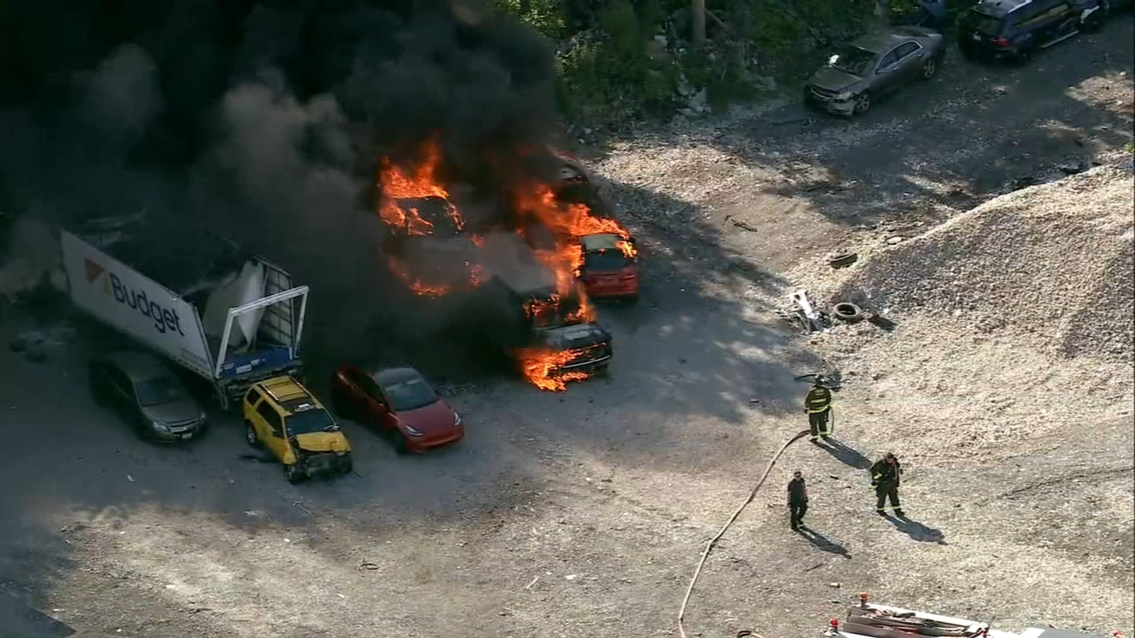 Chicago Fire Department responds to multiple vehicle fires in Back of ...
