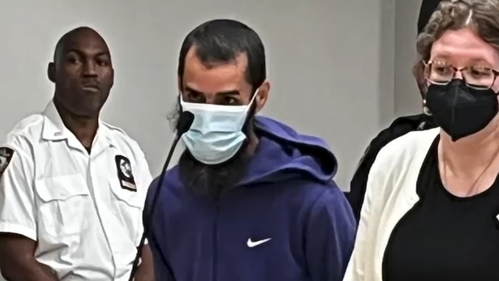 Bronx car stolen: Suspect who took vehicle with baby inside in Mott ...