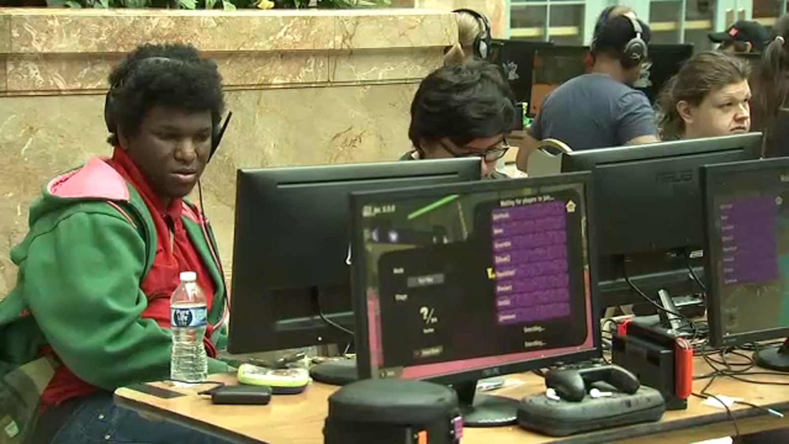 Gamers converge on Harold Washington Library in Chicago for annual ...