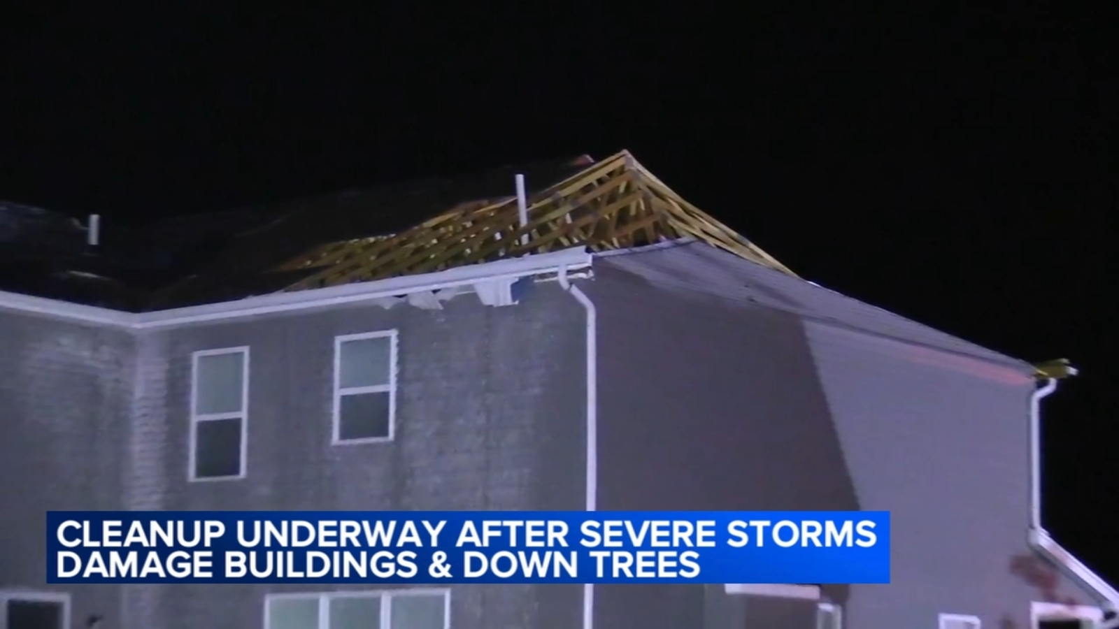 Chicago storms last night: Crews clean up Downers Grove storm damage ...