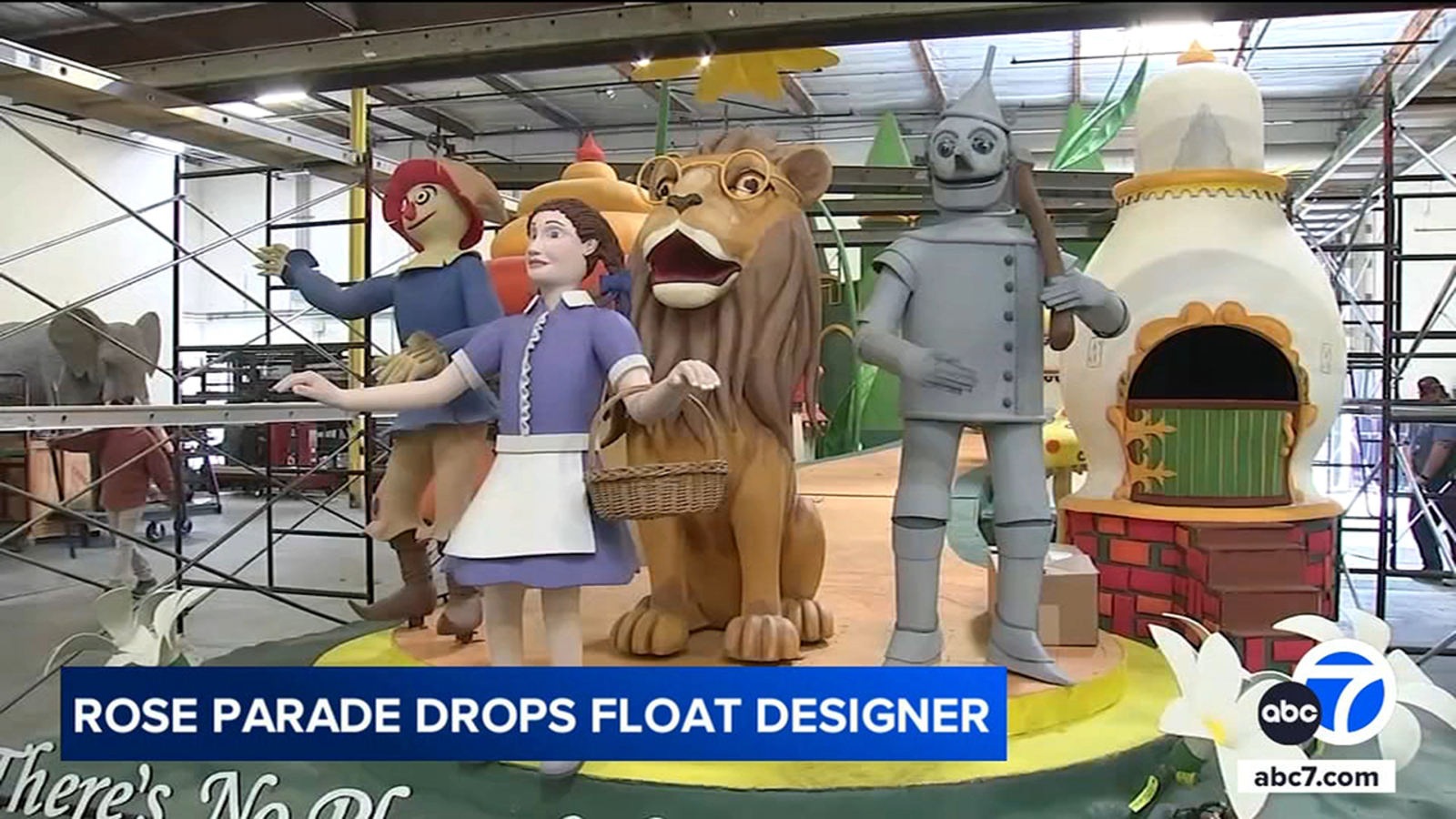 Award-winning Fiesta Floats no longer authorized to build floats for Pasadena's Rose Parade ...