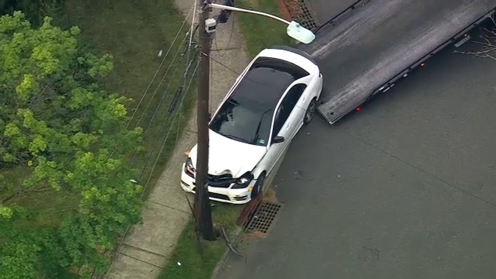 Police investigation: Paramus, NJ officers are investigating a crash ...
