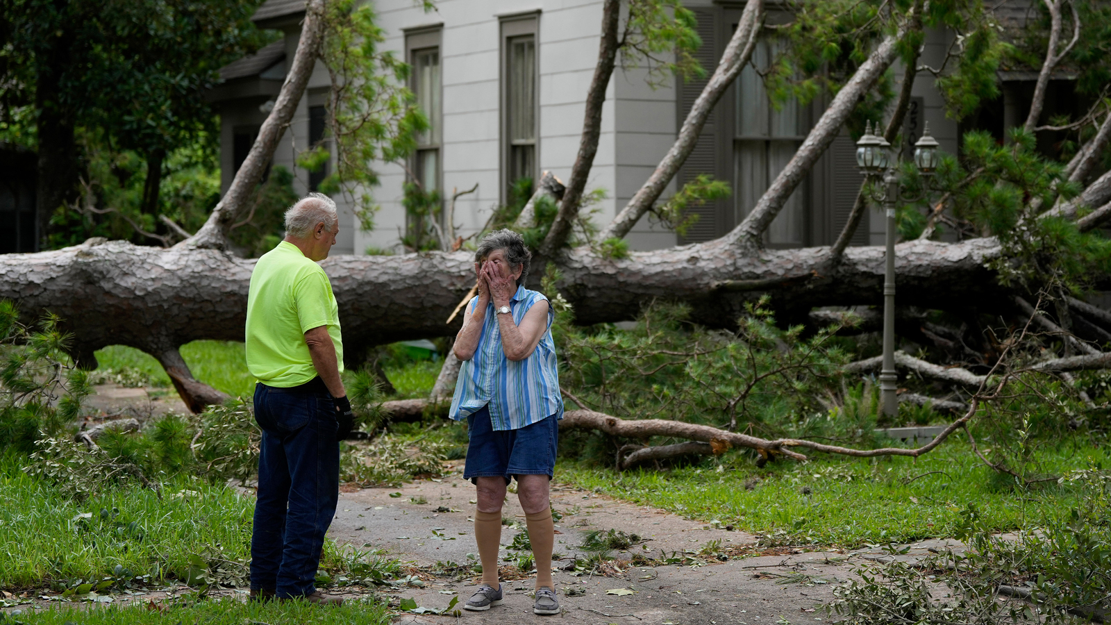 PHOTOS: Hurricane Beryl hits Texas - ABC7 Chicago