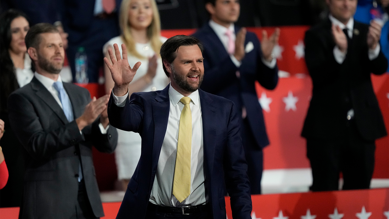 Vance arrives at convention - ABC7 Los Angeles