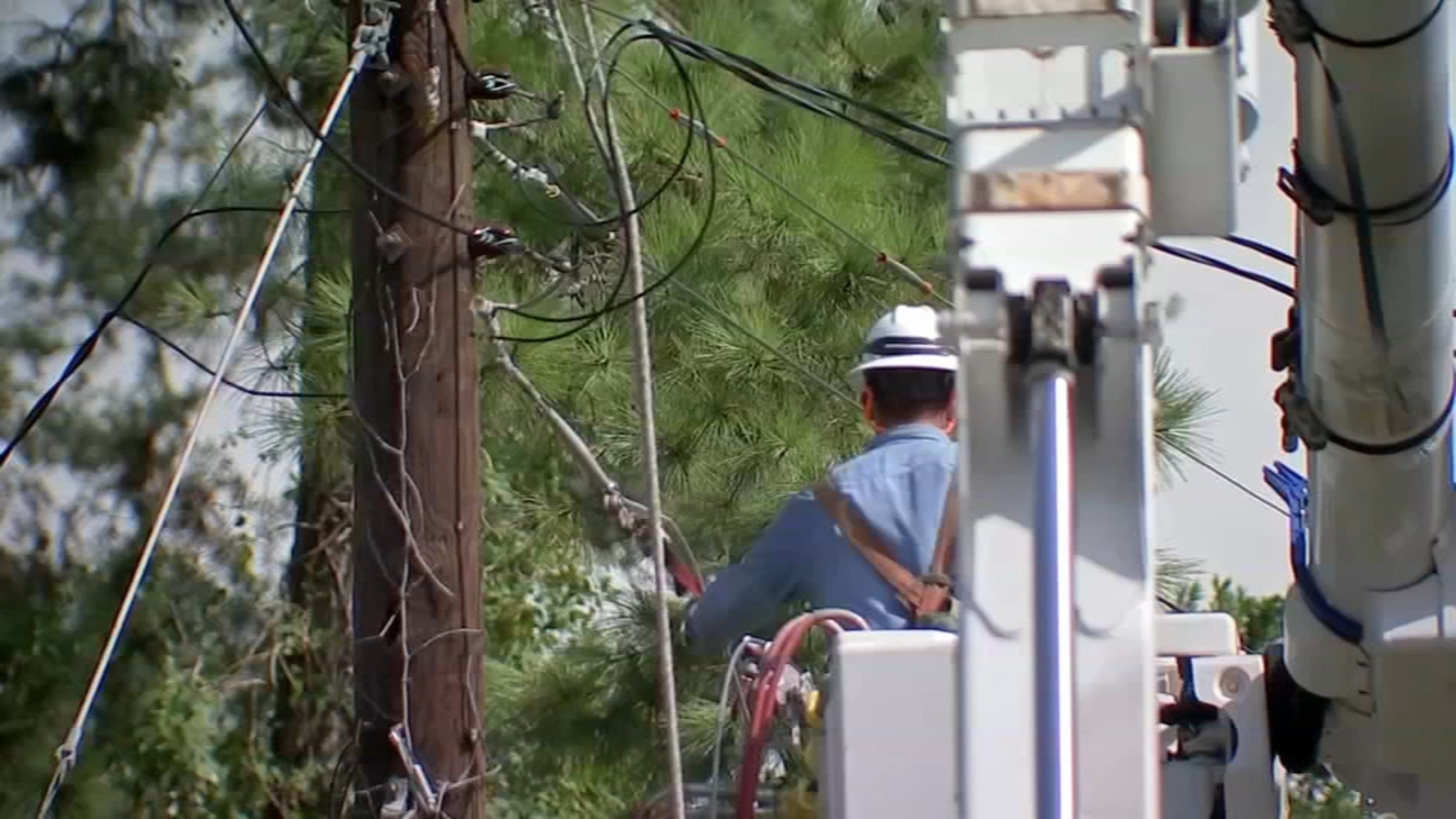Hurricane Beryl recovery: Houstonians are frustrated with speed of ...