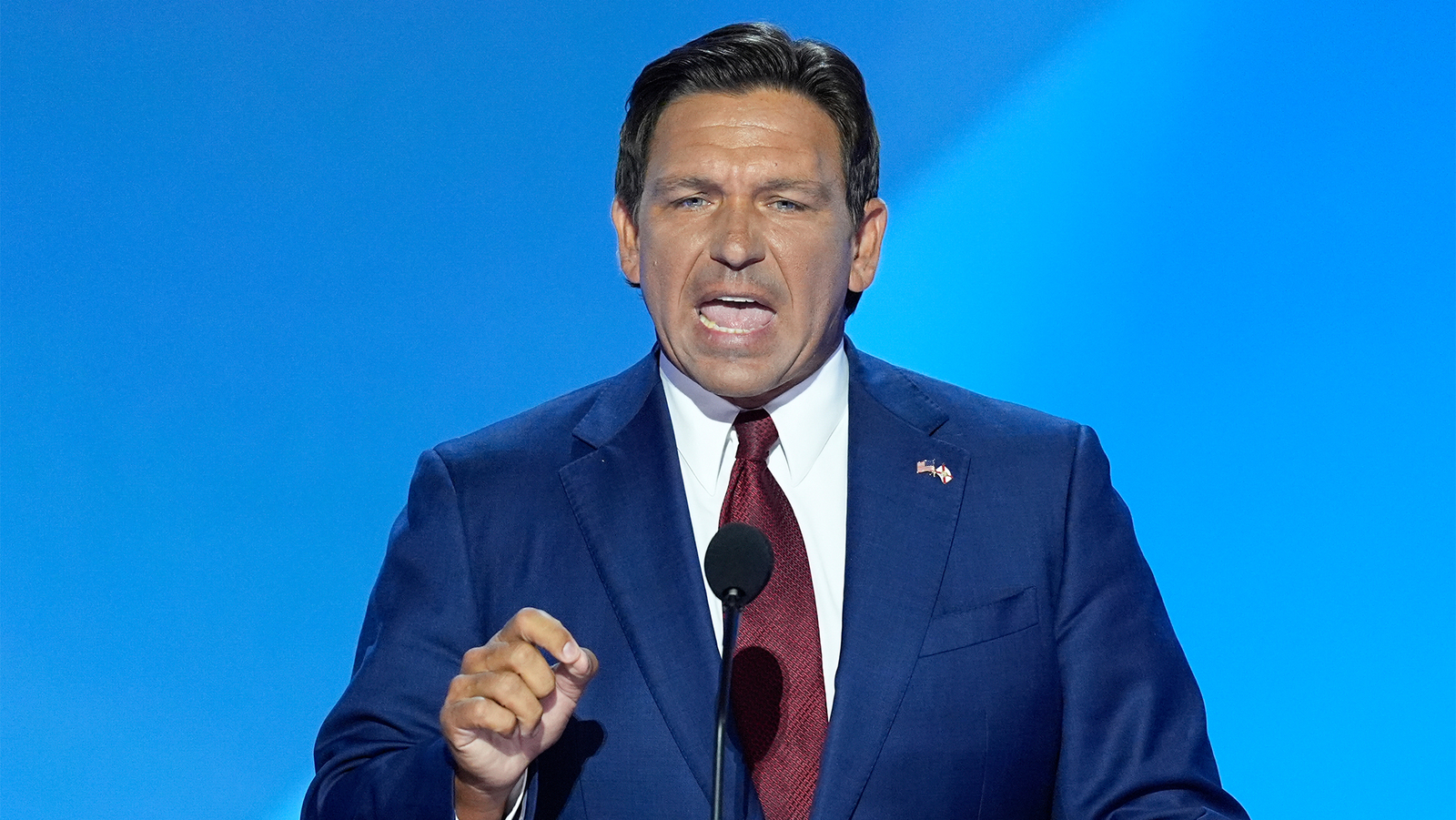 DeSantis says America can't afford a 'Weekend at Bernie's' presidency ...