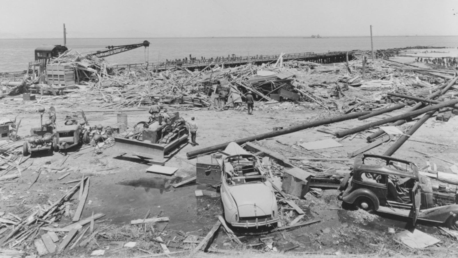 Navy exonerates 256 Black sailors unjustly punished in 1944 after a ...