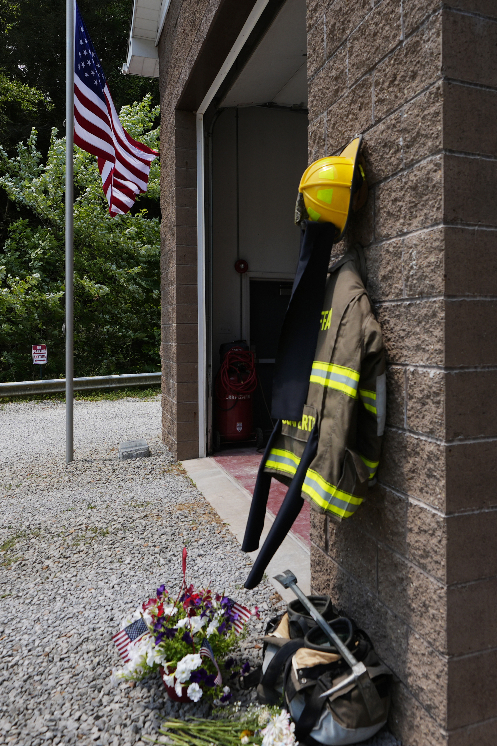 Trump to bring Butler shooting victim's firefighter gear on stage ...