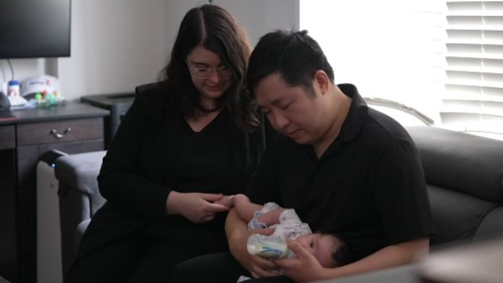 NYC couple among families across country that claim surrogacy escrow ...