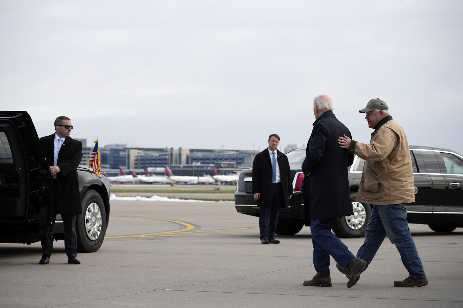 Biden praises Harris' pick of Walz for running mate: 'A strong ...