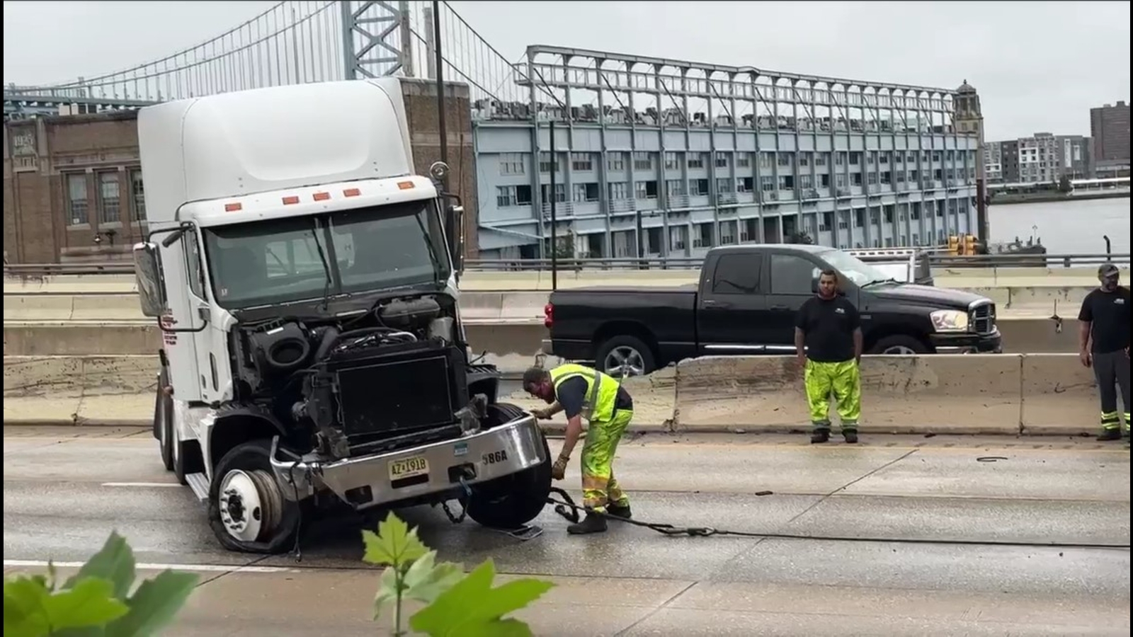 Interstate 95 South reopens in Philadelphia after tractor-trailer crash ...