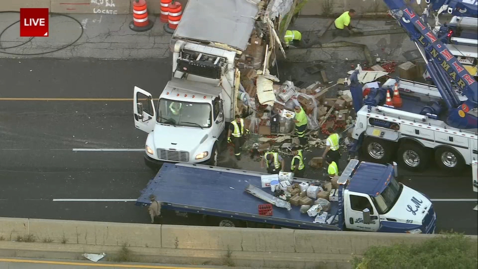Semi rolls over on OB Edens Expressway near Old Orchard, causing massive delays in Skokie ...