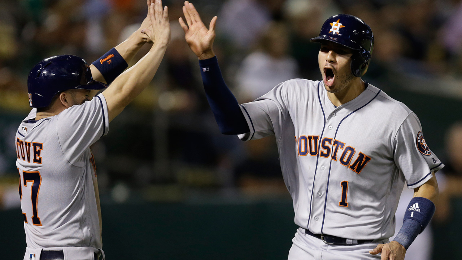 Astros score twice in 9th to beat Athletics 4-2 - ABC13 Houston