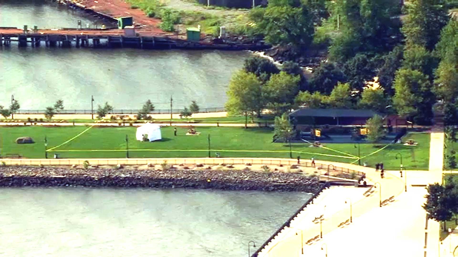 Investigation underway after body found in Hoboken's Maxwell Place Park - ABC7 New York